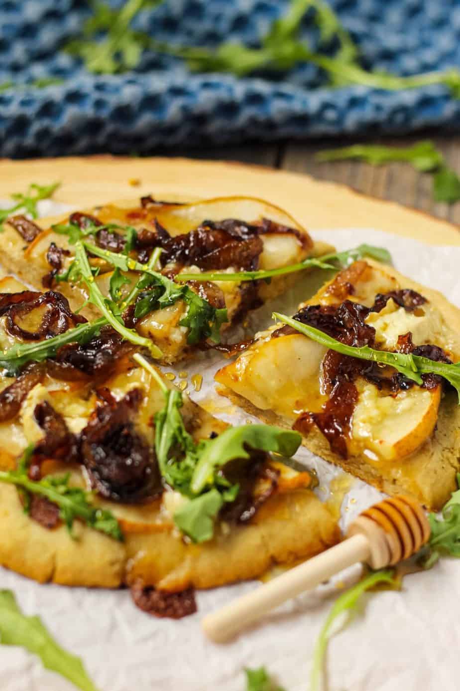 Pear, Brie and Caramelized Onion Flatbread - Pink Owl Kitchen