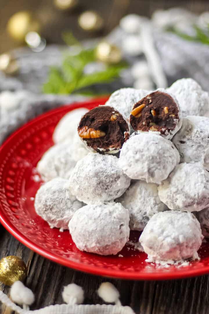 Chocolate Snowball Cookies - Pink Owl Kitchen