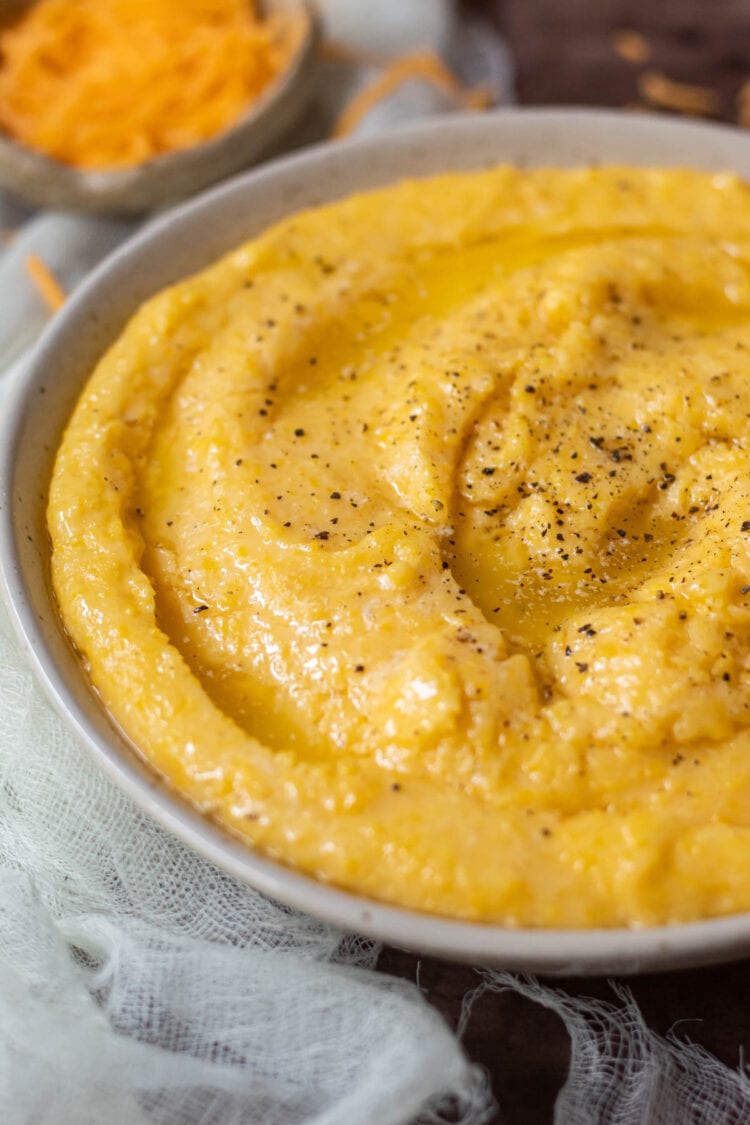 Creamy Southern Cheese Grits - Pink Owl Kitchen