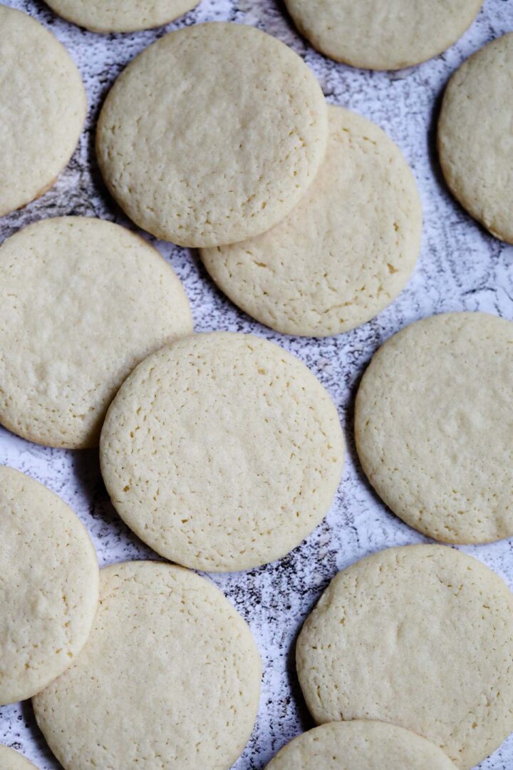Old Fashioned Southern Tea Cakes - Pink Owl Kitchen