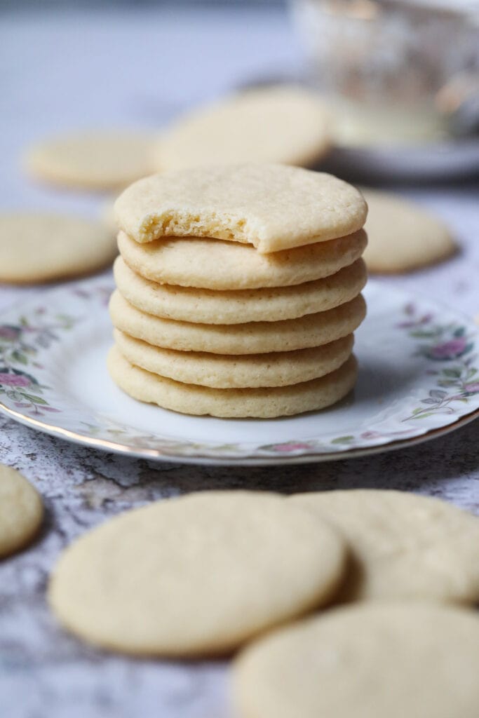 Old Fashioned Southern Tea Cakes - Pink Owl Kitchen