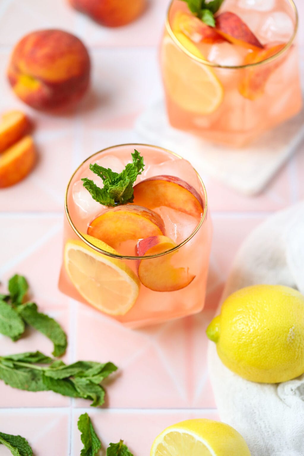Fresh Peach Lemonade - Pink Owl Kitchen