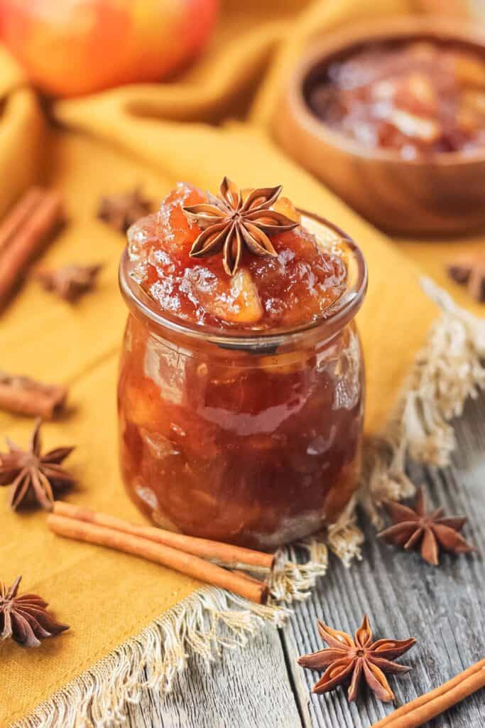 Homemade Apple Jam Recipe - Pink Owl Kitchen