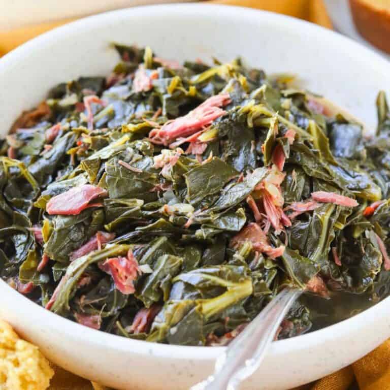 Southern Collard Greens (Soul Food Recipe) - Pink Owl Kitchen