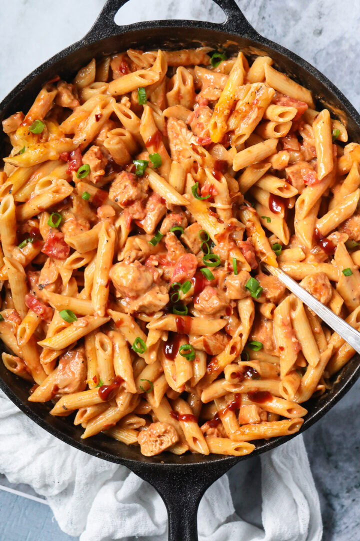 BBQ Chicken Pasta - Pink Owl Kitchen